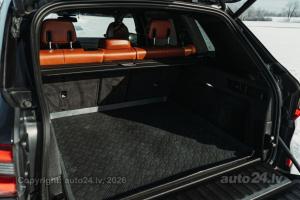 Black BMW X5 2018 in Tallinn, with an engine capacity of 3.00 L and mileage of 170 thousand km for 45000 €, photo 13 on AUTOMOTO.COM.LV