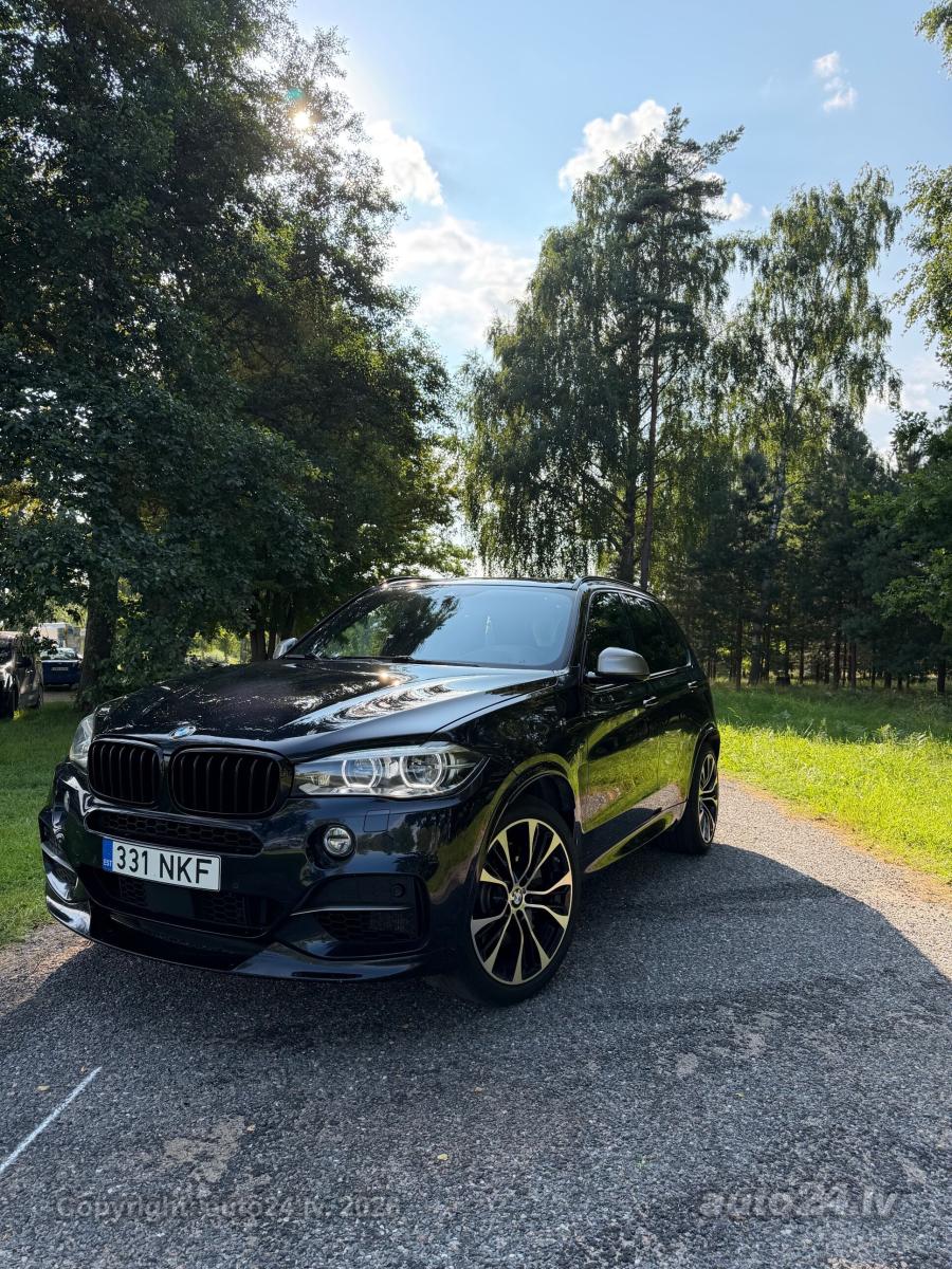 Melns BMW X5 2018 Veru, ar dzinēja tilpumu 3.00 L un nobraukumu 260 tūkst. km par 24900 €, foto 1 vietnē AUTOMOTO.COM.LV
