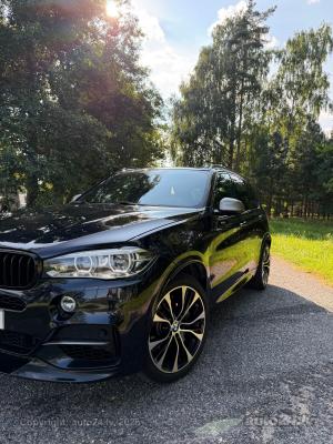 Melns BMW X5 2018 Veru, ar dzinēja tilpumu 3.00 L un nobraukumu 260 tūkst. km par 24900 €, foto 3 vietnē AUTOMOTO.COM.LV