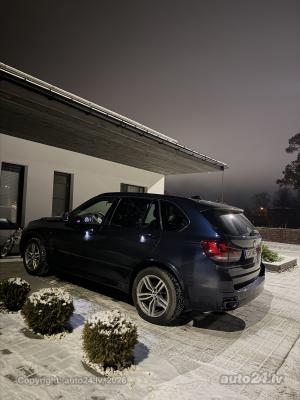 Melns BMW X5 2018 Veru, ar dzinēja tilpumu 3.00 L un nobraukumu 260 tūkst. km par 24900 €, foto 12 vietnē AUTOMOTO.COM.LV
