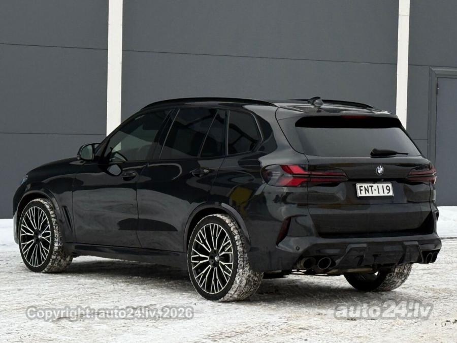 Black BMW X5 2019 in Tallinn, with an engine capacity of 3.00 L and mileage of 256 thousand km for 39900 €, photo 4 on AUTOMOTO.COM.LV