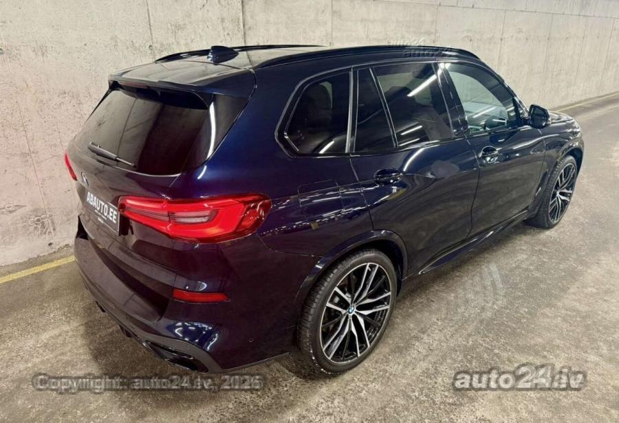 Melns BMW X5 2019 Tallina, ar dzinēja tilpumu 3.00 L un nobraukumu 129 tūkst. km par 44995 €, foto 4 vietnē AUTOMOTO.COM.LV