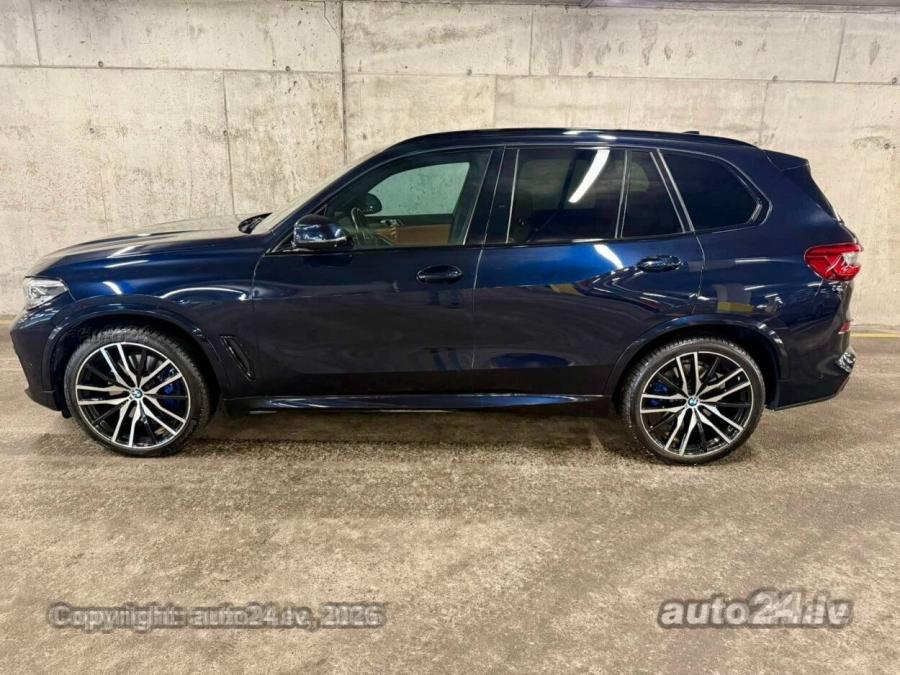 Melns BMW X5 2019 Tallina, ar dzinēja tilpumu 3.00 L un nobraukumu 129 tūkst. km par 44995 €, foto 26 vietnē AUTOMOTO.COM.LV