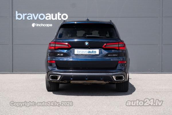 Black BMW X5 2019 in Tartu, with an engine capacity of 3.00 L and mileage of 143 thousand km for 46900 €, photo 7 on AUTOMOTO.COM.LV