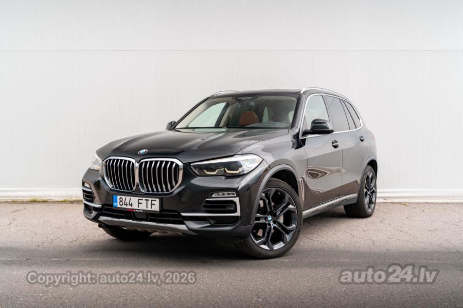 Melns BMW X5 2019 Tartu, ar dzinēja tilpumu 3.00 L un nobraukumu 314 tūkst. km par 27900 €, foto 1 vietnē AUTOMOTO.COM.LV