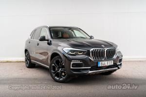 Melns BMW X5 2019 Tartu, ar dzinēja tilpumu 3.00 L un nobraukumu 314 tūkst. km par 27900 €, foto 4 vietnē AUTOMOTO.COM.LV