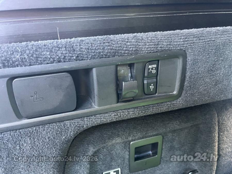 Черный БМВ Х5 2019 в Таллин, объемом двигателя 3.00 л и пробегом 180 тыс. км за 38500 €, фото 14 на AUTOMOTO.COM.LV