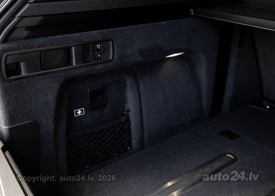 Melns BMW X5 2019 Tallina, ar dzinēja tilpumu 3.00 L un nobraukumu 107 tūkst. km par 52900 €, foto 25 vietnē AUTOMOTO.COM.LV