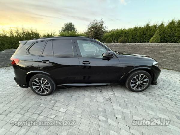 Melns BMW X5 2019 Tartu, ar dzinēja tilpumu 3.00 L un nobraukumu 156 tūkst. km par 43500 €, foto 6 vietnē AUTOMOTO.COM.LV