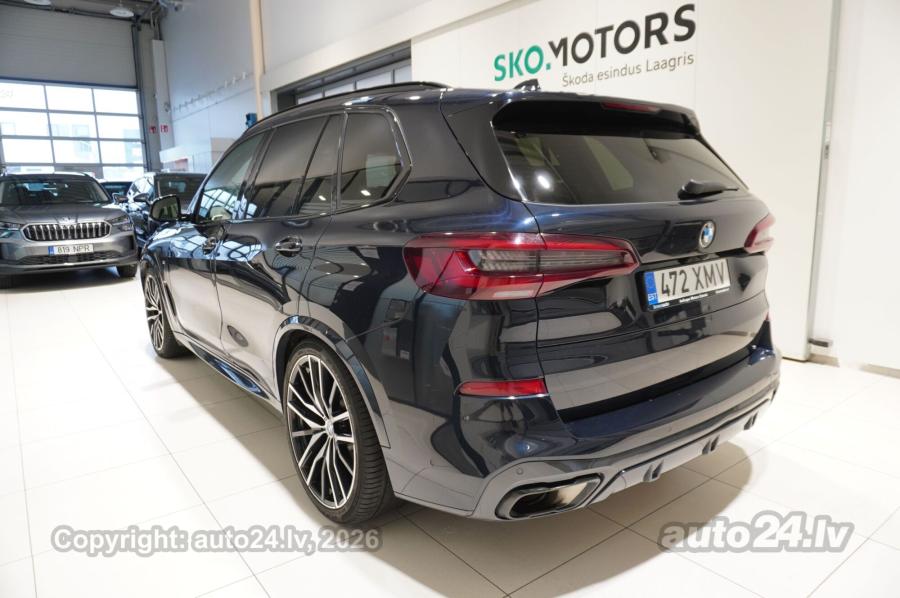 Melns BMW X5 2021 Tallina, ar dzinēja tilpumu 3.00 L un nobraukumu 143 tūkst. km par 54000 €, foto 3 vietnē AUTOMOTO.COM.LV