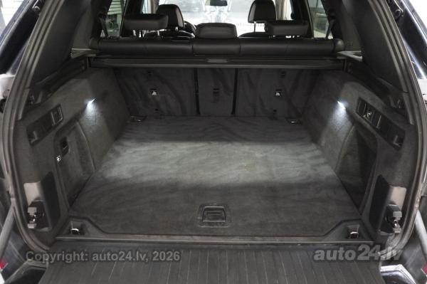 Melns BMW X5 2021 Tallina, ar dzinēja tilpumu 3.00 L un nobraukumu 143 tūkst. km par 54000 €, foto 7 vietnē AUTOMOTO.COM.LV