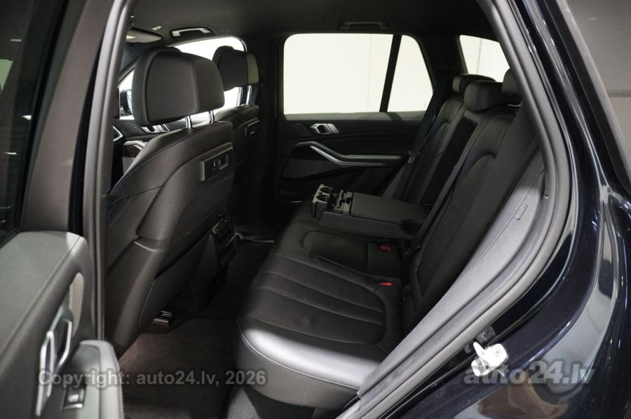 Melns BMW X5 2021 Tallina, ar dzinēja tilpumu 3.00 L un nobraukumu 143 tūkst. km par 54000 €, foto 11 vietnē AUTOMOTO.COM.LV