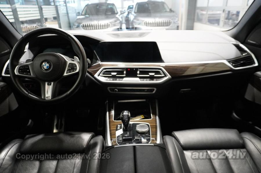 Melns BMW X5 2021 Tallina, ar dzinēja tilpumu 3.00 L un nobraukumu 143 tūkst. km par 54000 €, foto 13 vietnē AUTOMOTO.COM.LV