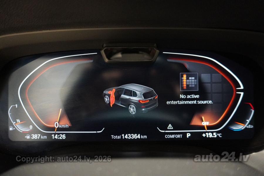 Melns BMW X5 2021 Tallina, ar dzinēja tilpumu 3.00 L un nobraukumu 143 tūkst. km par 54000 €, foto 30 vietnē AUTOMOTO.COM.LV