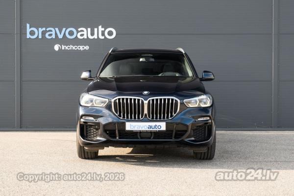 Black BMW X5 2021 in Tartu, with an engine capacity of 3.00 L and mileage of 125 thousand km for 53900 €, photo 2 on AUTOMOTO.COM.LV