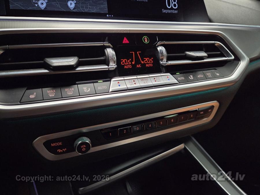 Melns BMW X5 2021 Tallina, ar dzinēja tilpumu 3.00 L un nobraukumu 203 tūkst. km par 39900 €, foto 12 vietnē AUTOMOTO.COM.LV
