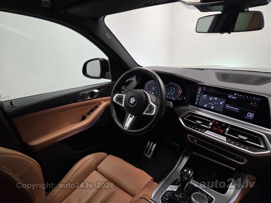 Melns BMW X5 2021 Tallina, ar dzinēja tilpumu 3.00 L un nobraukumu 203 tūkst. km par 39900 €, foto 14 vietnē AUTOMOTO.COM.LV
