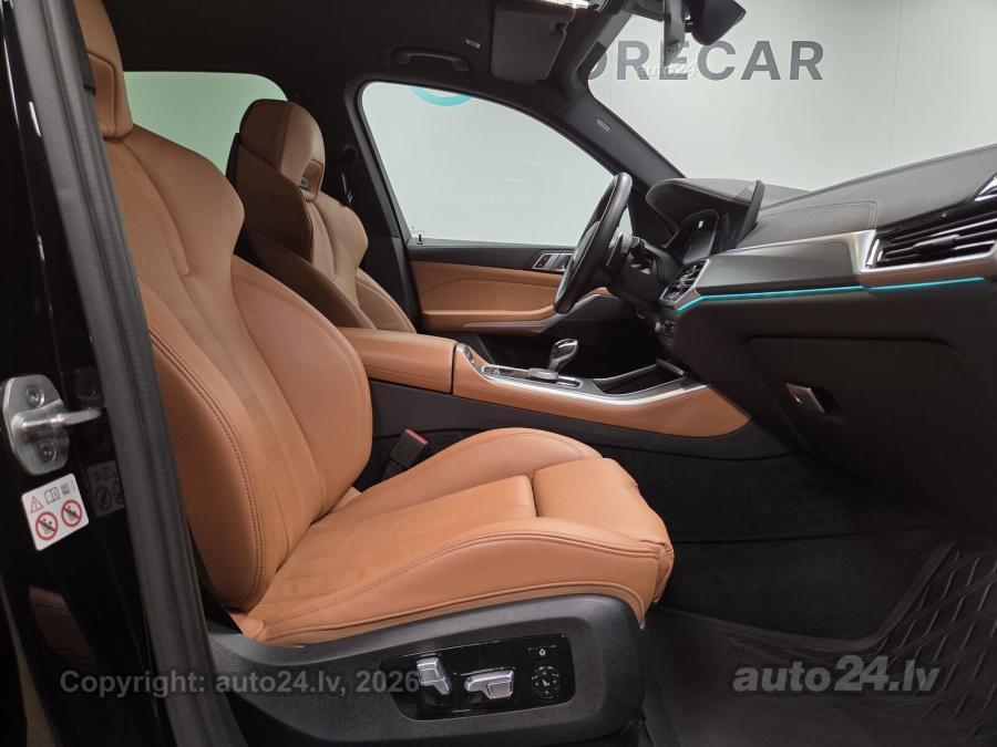 Melns BMW X5 2021 Tallina, ar dzinēja tilpumu 3.00 L un nobraukumu 203 tūkst. km par 39900 €, foto 19 vietnē AUTOMOTO.COM.LV
