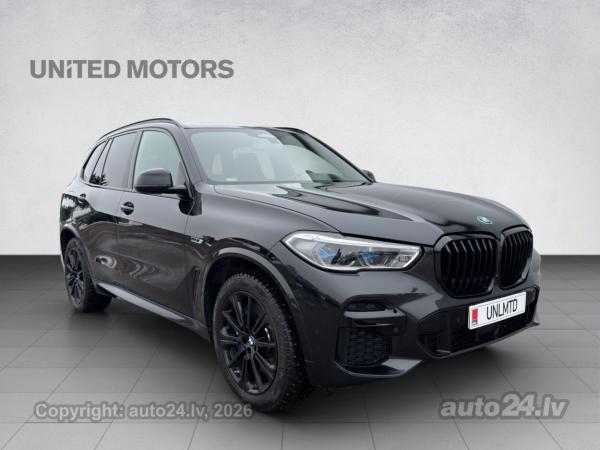 Black BMW X5 2022 in Johvi, with an engine capacity of 3.00 L and mileage of 128 thousand km for 49990 €, photo 8 on AUTOMOTO.COM.LV