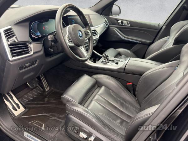 Black BMW X5 2022 in Johvi, with an engine capacity of 3.00 L and mileage of 128 thousand km for 49990 €, photo 9 on AUTOMOTO.COM.LV
