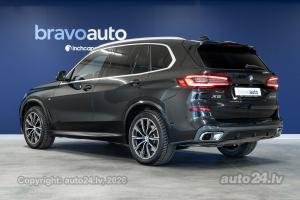 Melns BMW X5 2023 Tallina, ar dzinēja tilpumu 3.00 L un nobraukumu 82 tūkst. km par 64900 €, foto 5 vietnē AUTOMOTO.COM.LV