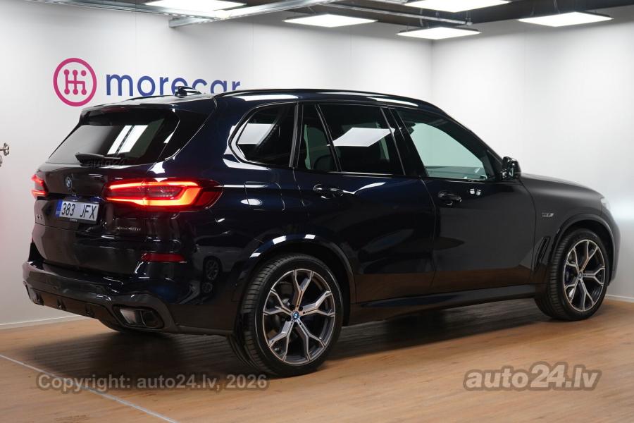 Melns BMW X5 2023 Tallina, ar dzinēja tilpumu 3.00 L un nobraukumu 58 tūkst. km par 69900 €, foto 5 vietnē AUTOMOTO.COM.LV