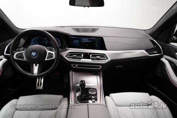 Black BMW X5 2023 in Tallinn, with an engine capacity of 3.00 L and mileage of 58 thousand km for 69900 €, photo 7 on AUTOMOTO.COM.LV