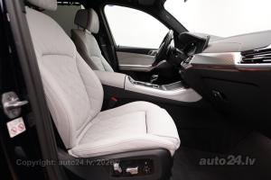 Melns BMW X5 2023 Tallina, ar dzinēja tilpumu 3.00 L un nobraukumu 58 tūkst. km par 69900 €, foto 19 vietnē AUTOMOTO.COM.LV