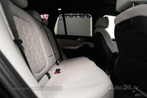 Melns BMW X5 2023 Tallina, ar dzinēja tilpumu 3.00 L un nobraukumu 58 tūkst. km par 69900 €, foto 23 vietnē AUTOMOTO.COM.LV