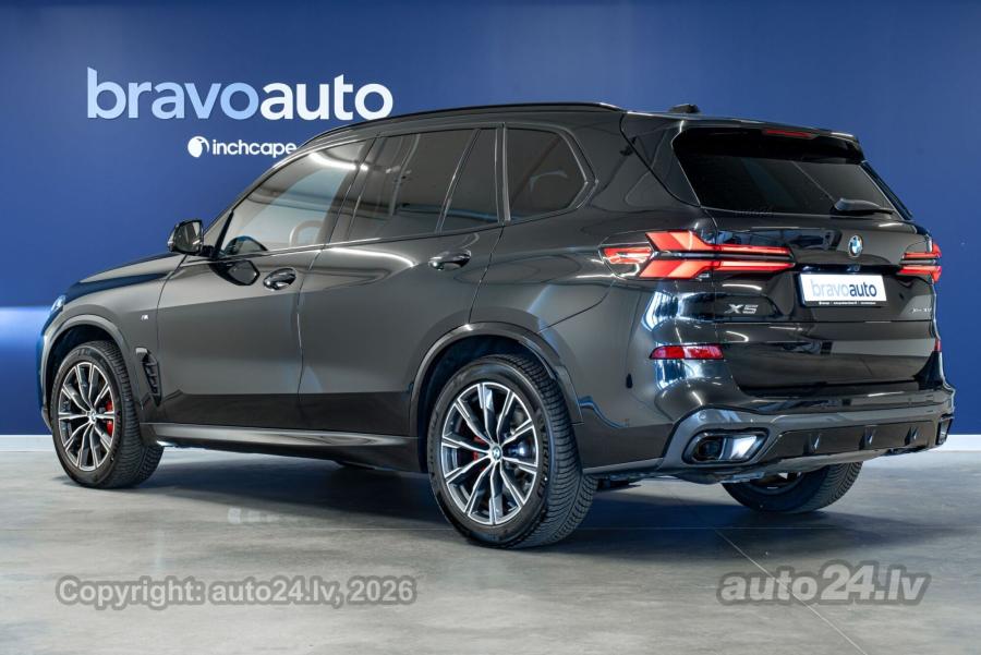 Melns BMW X5 2024 Tallina, ar dzinēja tilpumu 0.00 L un nobraukumu 38 tūkst. km par 76900 €, foto 5 vietnē AUTOMOTO.COM.LV