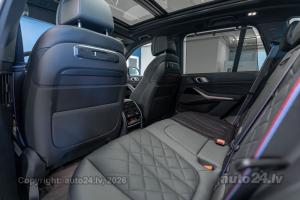 Melns BMW X5 2024 Tallina, ar dzinēja tilpumu 0.00 L un nobraukumu 38 tūkst. km par 76900 €, foto 10 vietnē AUTOMOTO.COM.LV