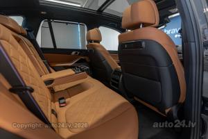 Melns BMW X5 2026 Tallina, ar dzinēja tilpumu 3.00 L un nobraukumu 1 tūkst. km par 97038 €, foto 18 vietnē AUTOMOTO.COM.LV