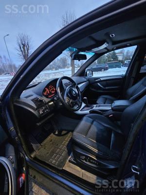 Zils BMW X5 2000 Jelgava, ar dzinēja tilpumu 3.00 L un nobraukumu 285 tūkst. km par 4300 €, foto 17 vietnē AUTOMOTO.COM.LV