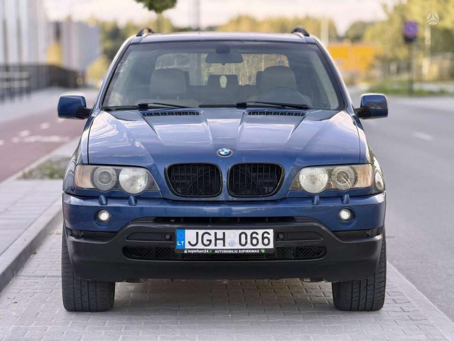 Zils BMW X5 2001 Viļņa, ar dzinēja tilpumu 2.93 L un nobraukumu 447 tūkst. km par 2650 €, foto 3 vietnē AUTOMOTO.COM.LV
