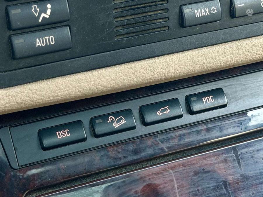Zils BMW X5 2001 Viļņa, ar dzinēja tilpumu 2.93 L un nobraukumu 447 tūkst. km par 2650 €, foto 19 vietnē AUTOMOTO.COM.LV