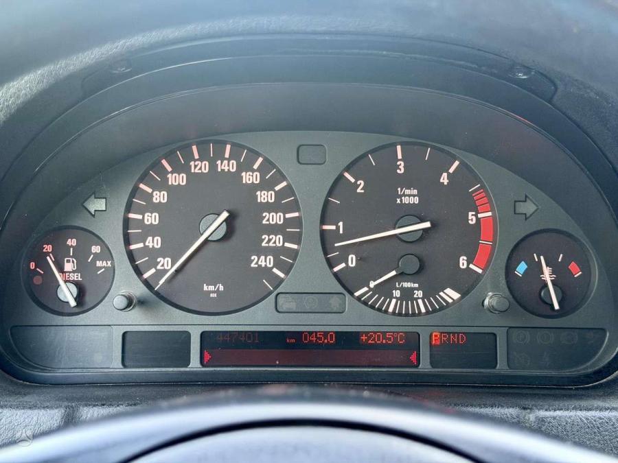 Синий БМВ Х5 2001 в Вильнюс, объемом двигателя 2.93 л и пробегом 447 тыс. км за 2450 €, фото 22 на AUTOMOTO.COM.LV
