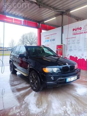 Zils BMW X5 2002 Ventspils, ar dzinēja tilpumu 3.00 L un nobraukumu 284 tūkst. km par 3500 €, foto  vietnē AUTOMOTO.COM.LV