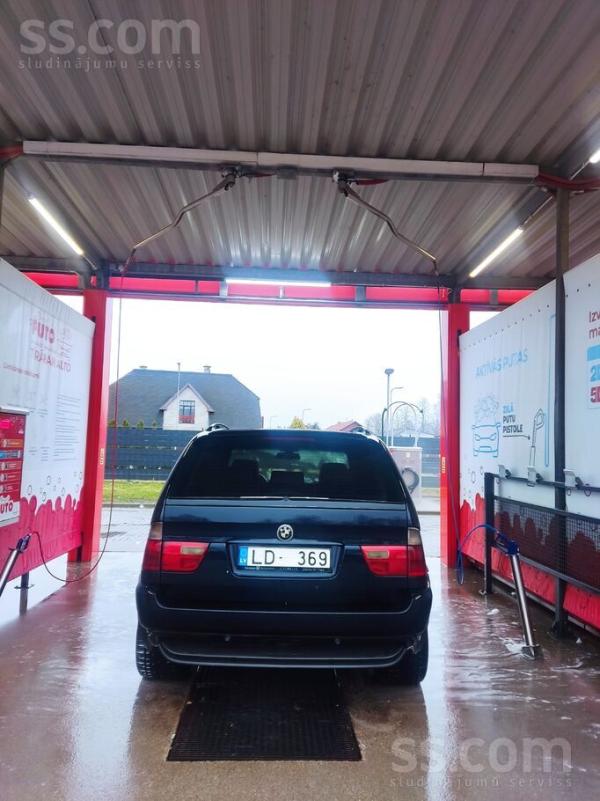Zils BMW X5 2002 Ventspils, ar dzinēja tilpumu 3.00 L un nobraukumu 284 tūkst. km par 3500 €, foto 4 vietnē AUTOMOTO.COM.LV