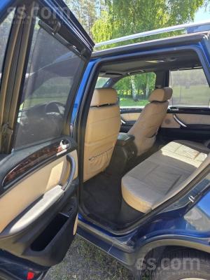 Blue BMW X5 2002 in Riga, with an engine capacity of 3.00 L and mileage of 428 thousand km for 3000 €, photo 8 on AUTOMOTO.COM.LV