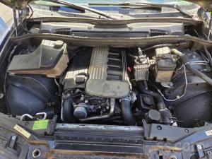 Blue BMW X5 2002 in Riga, with an engine capacity of 3.00 L and mileage of 314 thousand km for 1600 €, photo 7 on AUTOMOTO.COM.LV