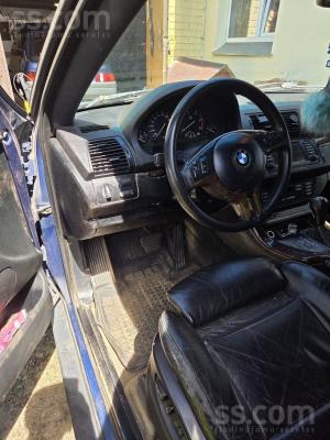 Blue BMW X5 2002 in Riga, with an engine capacity of 3.00 L and mileage of 314 thousand km for 1600 €, photo 12 on AUTOMOTO.COM.LV