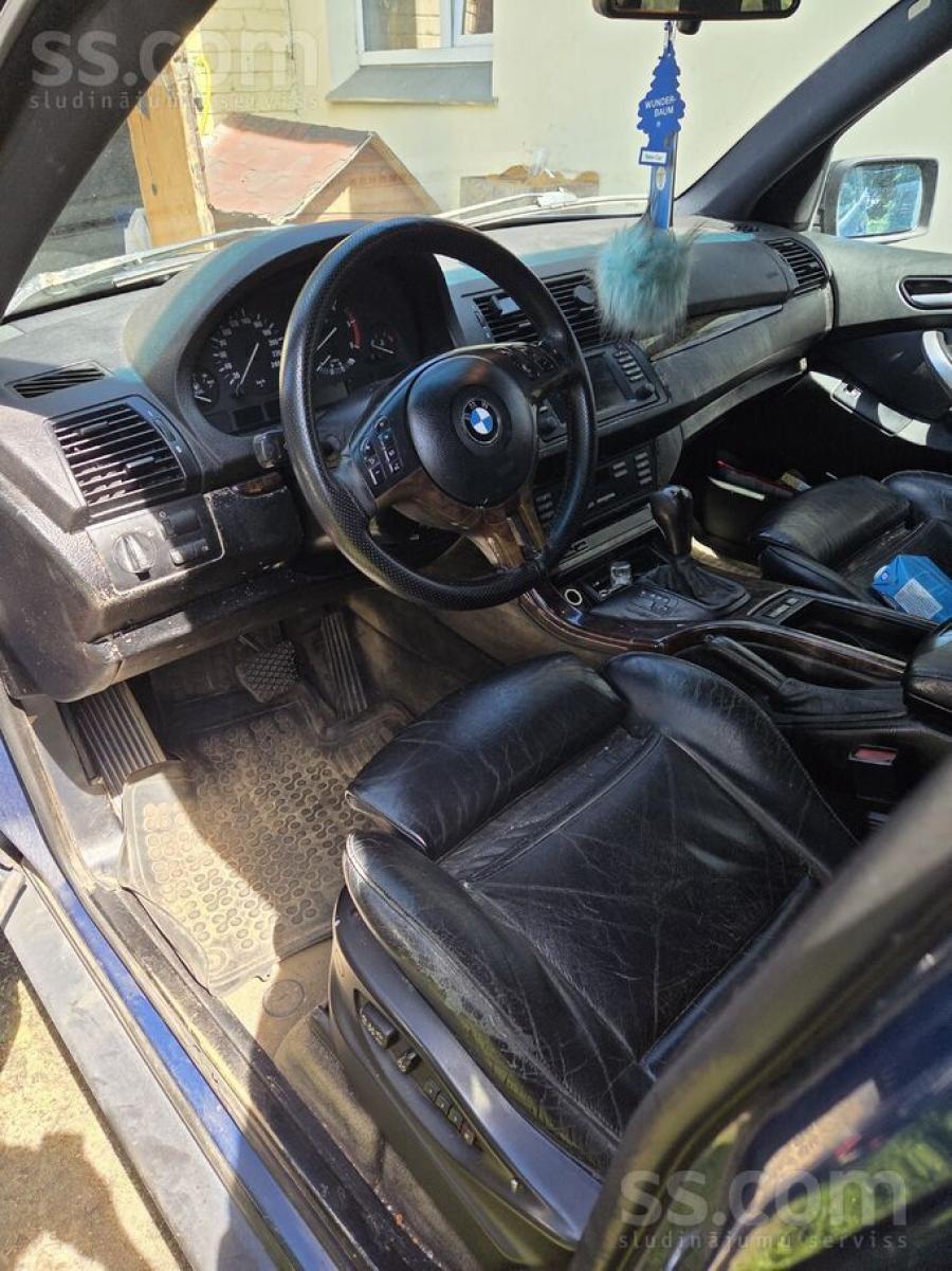 Blue BMW X5 2002 in Riga, with an engine capacity of 3.00 L and mileage of 314 thousand km for 1600 €, photo 14 on AUTOMOTO.COM.LV