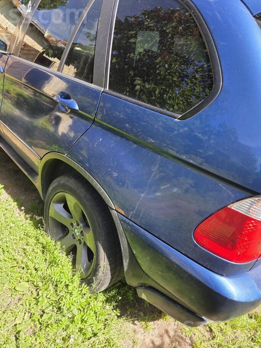Blue BMW X5 2002 in Riga, with an engine capacity of 3.00 L and mileage of 314 thousand km for 1600 €, photo 15 on AUTOMOTO.COM.LV