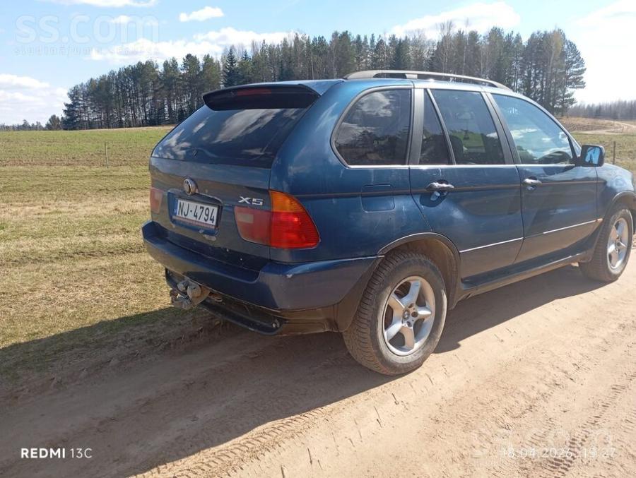 Zils BMW X5 2002 Aizkraukle, ar dzinēja tilpumu 3.00 L un nobraukumu 457 tūkst. km par 1700 €, foto 5 vietnē AUTOMOTO.COM.LV