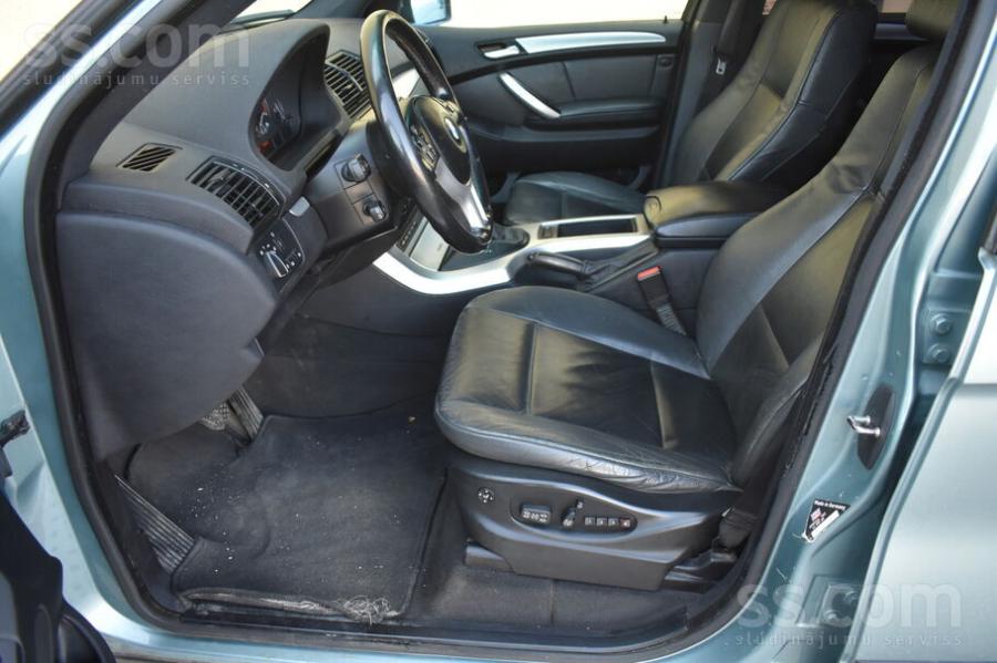 Blue BMW X5 2002 in Talsi, with an engine capacity of 3.00 L and mileage of 323 thousand km for 3500 €, photo 7 on AUTOMOTO.COM.LV