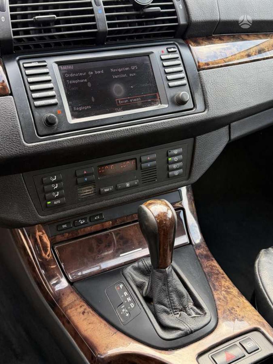 Blue BMW X5 2002 in Vilnius, with an engine capacity of 2.93 L and mileage of 359 thousand km for 2150 €, photo 24 on AUTOMOTO.COM.LV