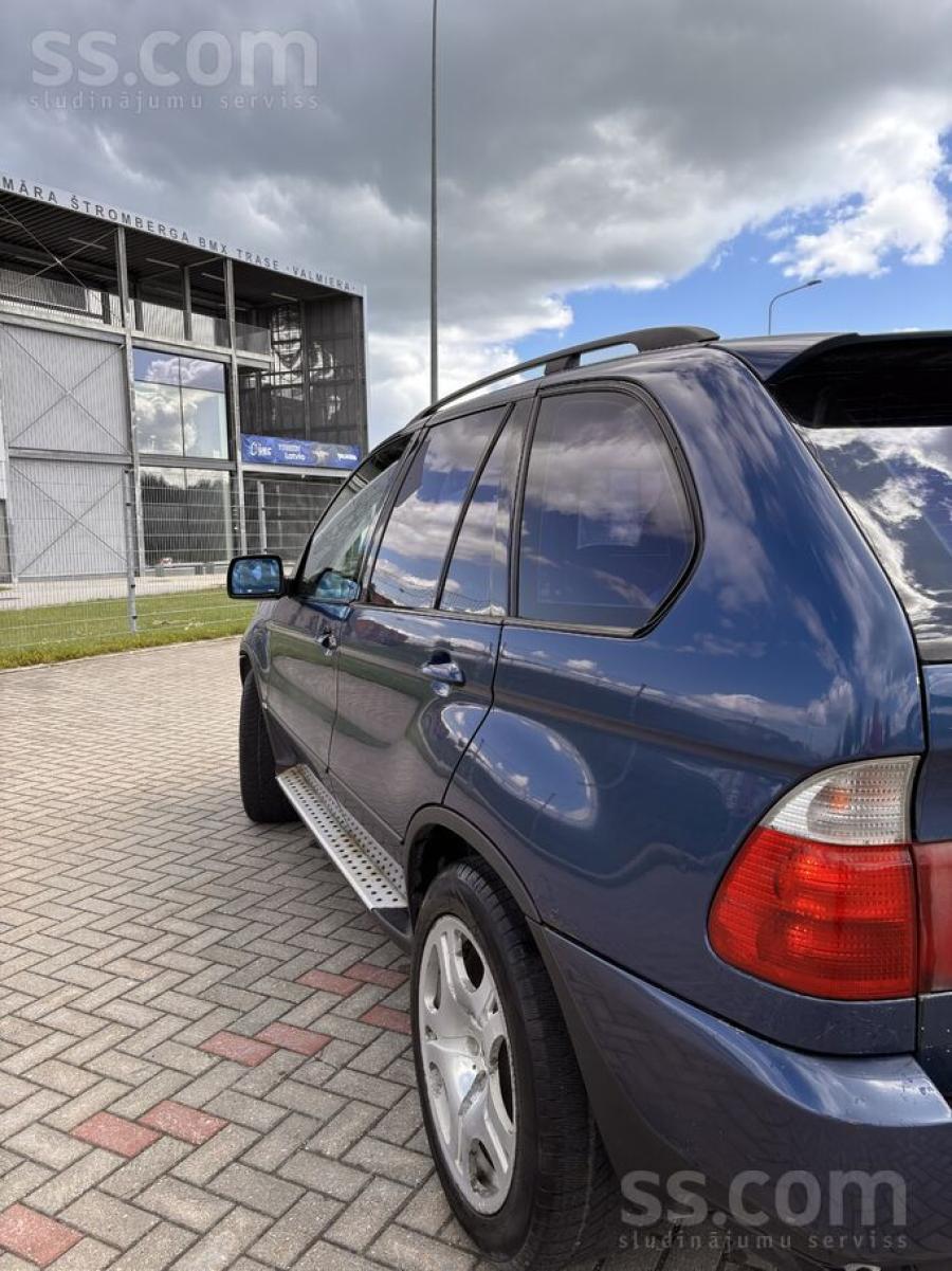 Zils BMW X5 2002 Valmiera, ar dzinēja tilpumu 3.00 L un nobraukumu 519 tūkst. km par 2500 €, foto 5 vietnē AUTOMOTO.COM.LV