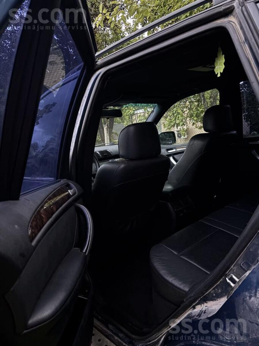 Zils BMW X5 2002 Valmiera, ar dzinēja tilpumu 3.00 L un nobraukumu 519 tūkst. km par 2500 €, foto 12 vietnē AUTOMOTO.COM.LV