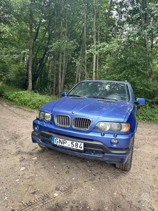 Blue BMW X5 2003 in Vilnius, with an engine capacity of 4.62 L and mileage of 321 thousand km for 7000 €, photo 3 on AUTOMOTO.COM.LV