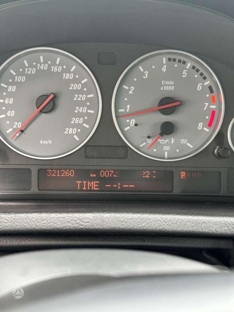 Синий БМВ Х5 2003 в Вильнюс, объемом двигателя 4.62 л и пробегом 321 тыс. км за 7000 €, фото 13 на AUTOMOTO.COM.LV